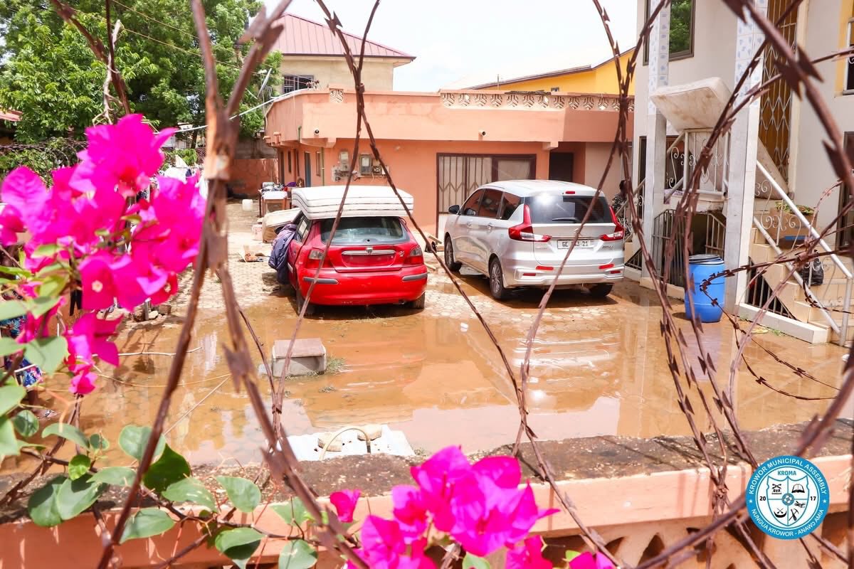 INSPECTION OF FLOODED COMMUNITIES IN KROWOR – Krowor Municipal Assembly